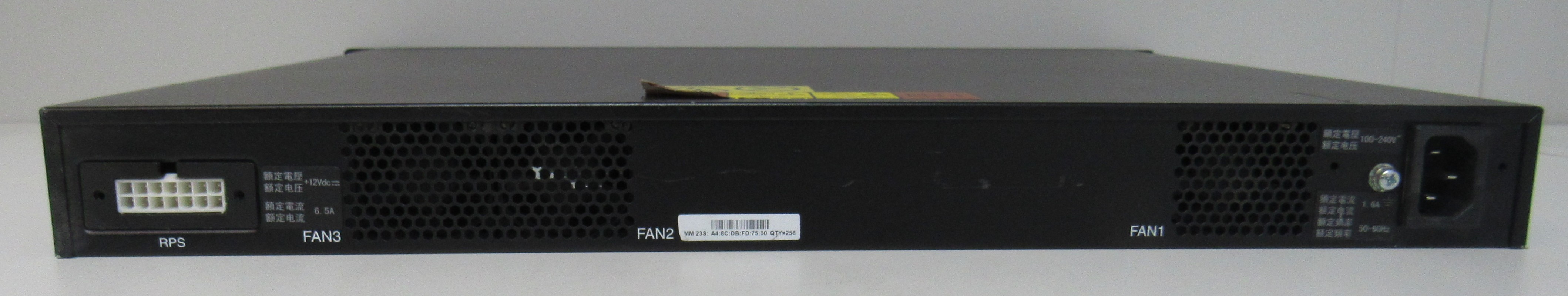 Lenovo RackSwitch G7028 24 Port Switch with Ears